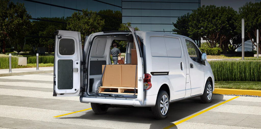 Minivan de carga - Building Emotions